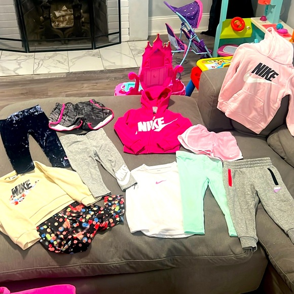 Nike | Matching Sets | Lot Of 1 Piece Nike Girls 2t Clothes | Poshmark